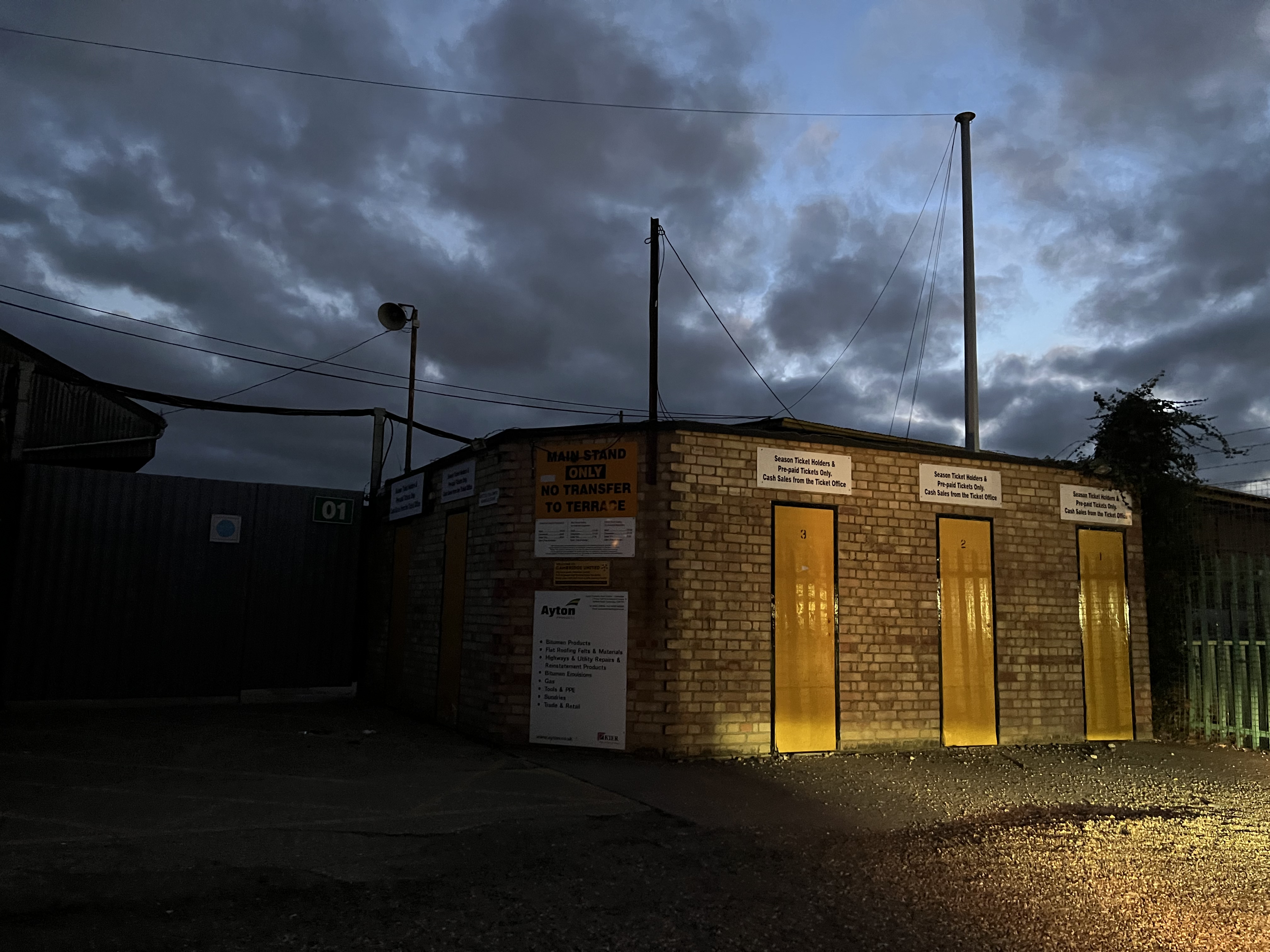 Abbey Stadium the home of Cambridge United | Around The Grounds